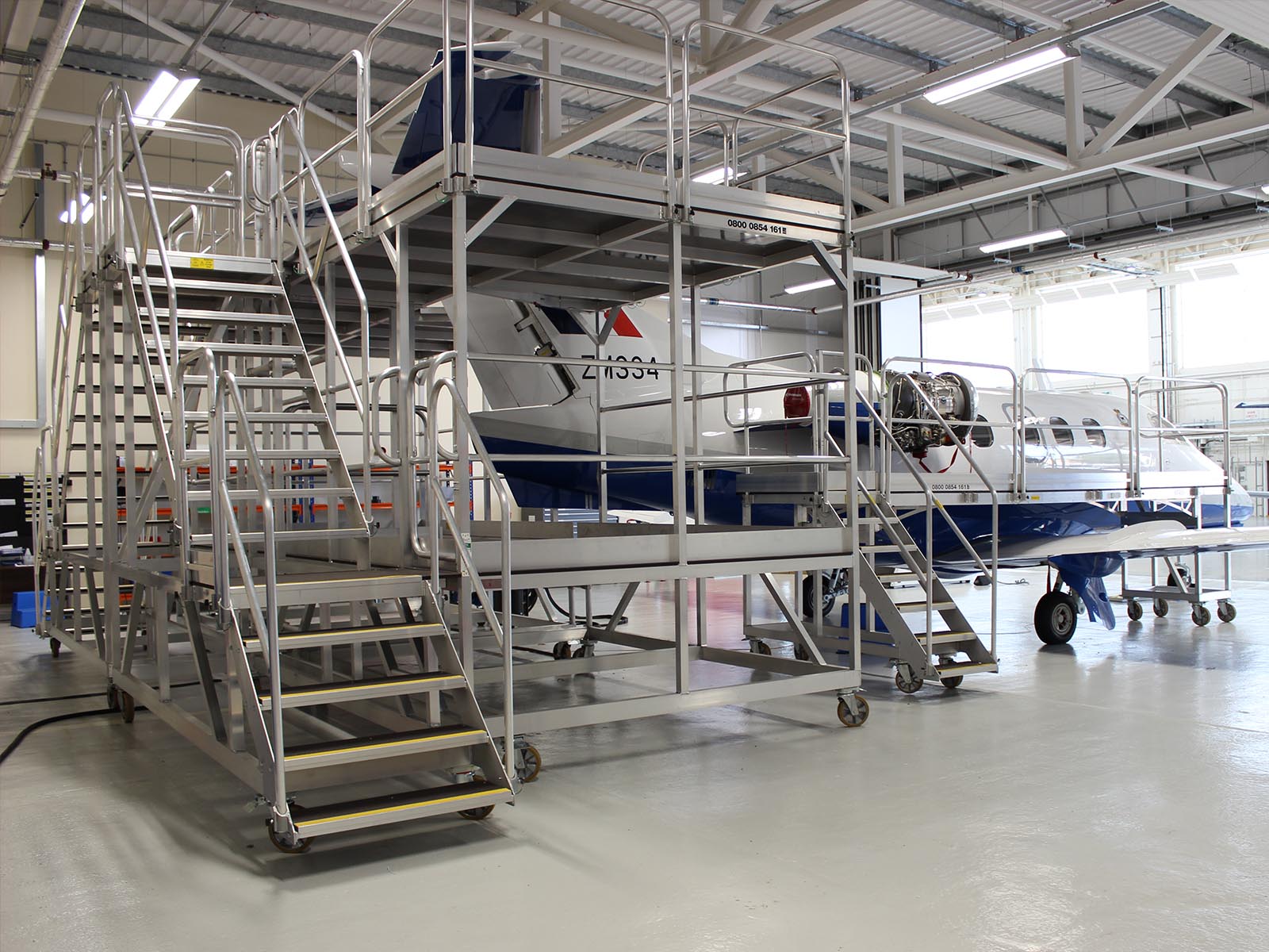 Aircraft Maintenance Stands - Flexible Lifeline Systems