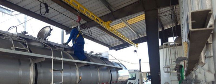 Fall Protection for Chemical Manufacturing - Flexible Lifeline Systems