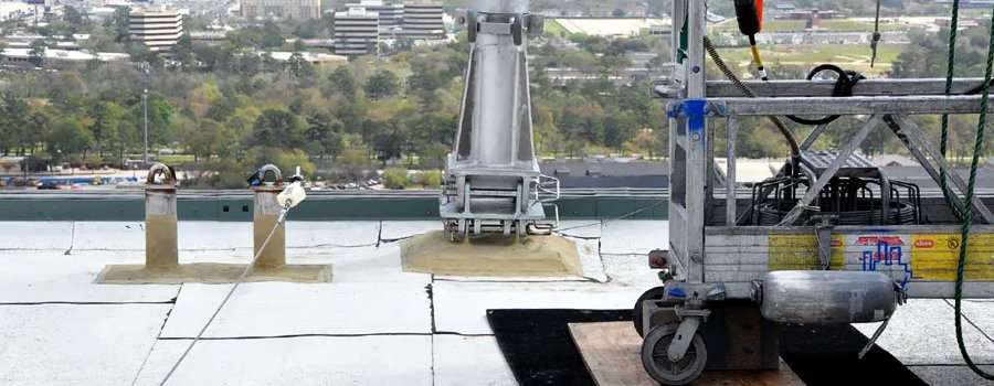 3 Work at Height Tips for Building Services - Flexible Lifeline Systems